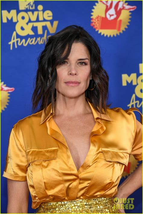 Picture Of Neve Campbell