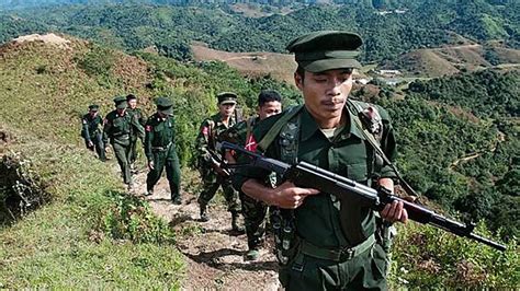 မိုးမောက်မှာ စစ်ကောင်စီတပ်သား ၁၆ ဦး ဖမ်းမိကြောင်း Kia ပြော — မြန်မာဌာန