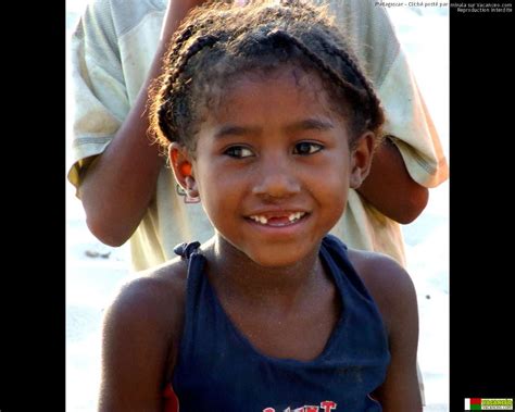 World Poverty Madagascar Hair Wrap Portraits Hair Styles Dream