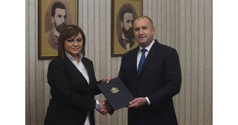 Президентът връчи третия мандат на БСП Видео