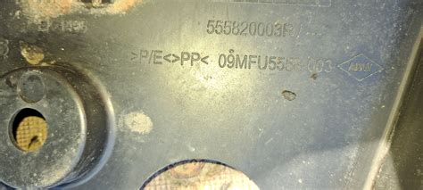 Ремонт пластикового пыльника задней балки / 555820003R — Renault Megane ...