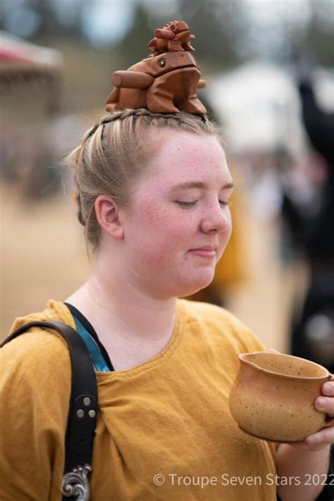 Gallery Troupe Seven Stars