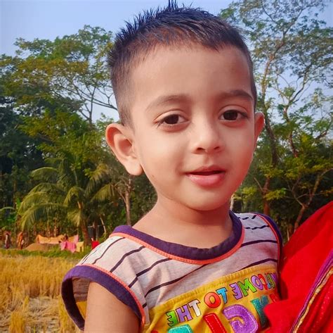 Fypシ゚ ১৭বছরের অপেক্ষা প্রমাণ করে দিল সব নারী দুঃসময়ে ছেড়ে যায় না 🥰🌹