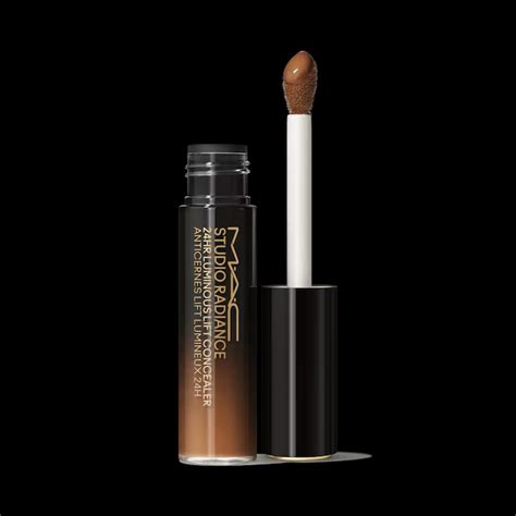 Fresh Finds This Weeks Must Have Beauty Drops From Tom Ford Mac
