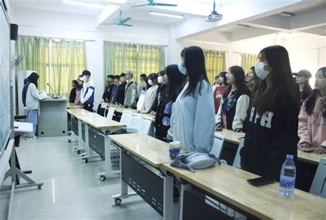传媒学院顺利召开2021年团委学生会第四次大例会 南宁职业技术学院传媒学院欢迎您