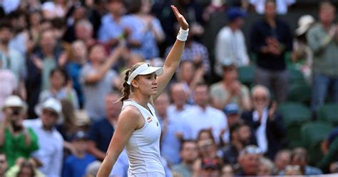 Rybakina Fights Off Cornet To Reach Third Round New Straits Times