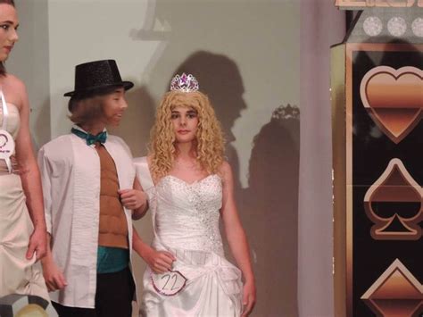 Pin By Cgn On Beautiful Womanless Womanless Beauty Pageant Womanless