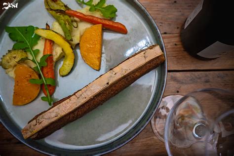 Gastronomie Lingot De Cromesquis De Patte Cochon Confite Mousseline