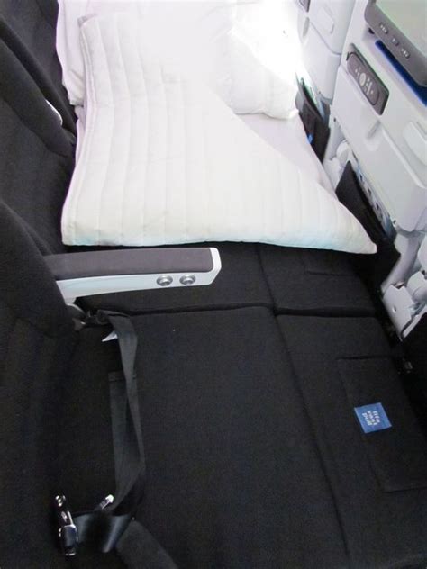 Review Photos Skycouch Economy Seat Air New Zealand China Airlines