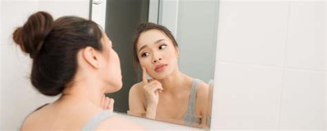 4 Penyebab Warna Kulit Wajah Tidak Merata Yuk Atasi