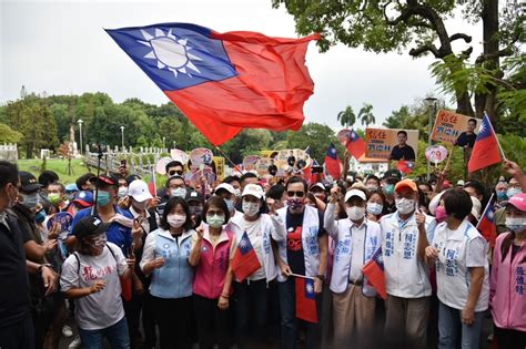 漾新聞「馬王合」獻給柯志恩 國慶日澄清湖健走展團結大氣勢
