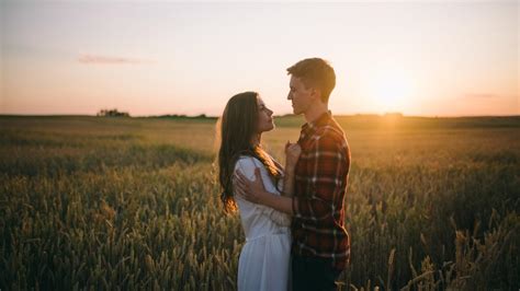 Kata Kata So Sweet Buat Pacar Tersayang Singkat Ragam Bola Com