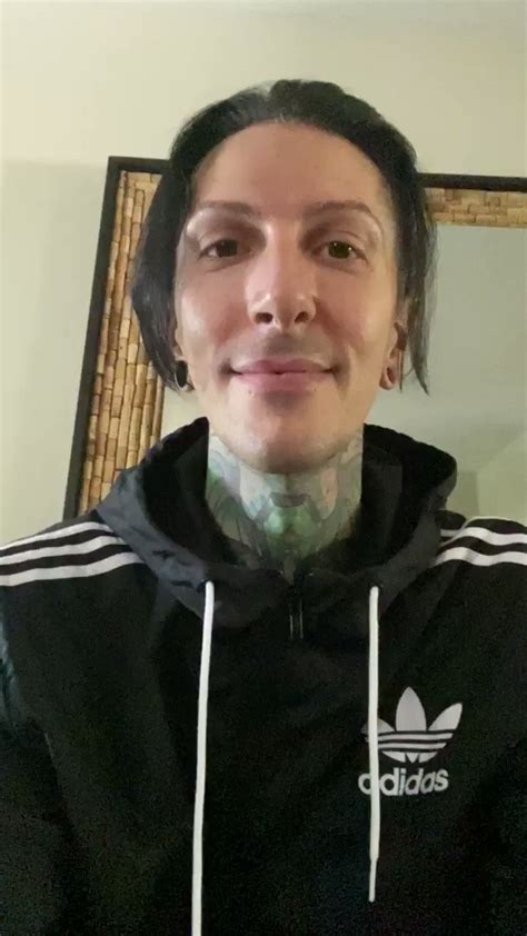 Chris Motionless No Makeup