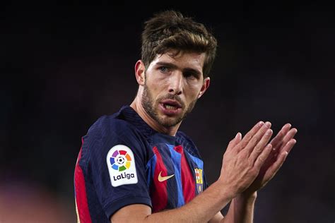 Sergi Roberto Thirrje Për Messin E Presim Te Barcelona Me Krahë Hapur