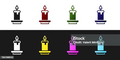 Atur Ikon Lilin Aroma Yang Terisolasi Pada Latar Belakang Hitam Dan