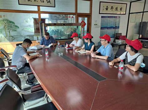 广州市规划和自然资源局增城区分局储备中心党支部与“两新组织”党组织勤发市场开展共建活动