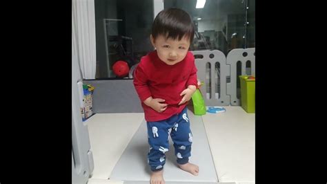 어린이집 예절교육 잘받았어요 공손한 인사 아기브이로그 아기 육아 19개월 😀 Youtube