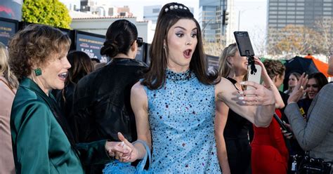 Is Dylan Mulvaney In Disguise Trans Activist Nearly Unrecognizable At