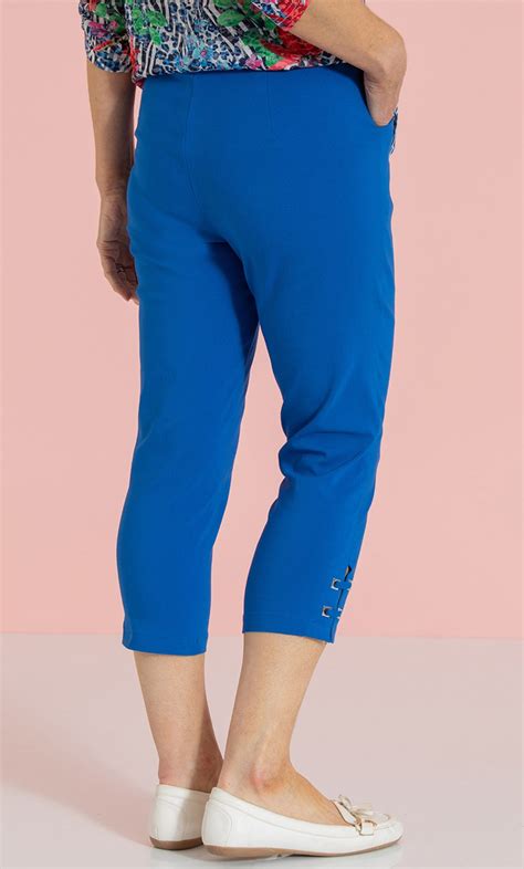 Anna Rose Pull On Cropped Trouser In Blue Klass
