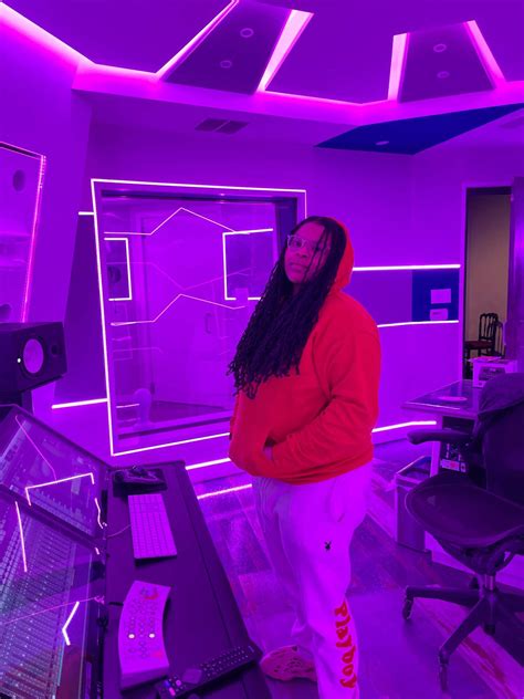 Meet Keylo Canvasrebel Magazine