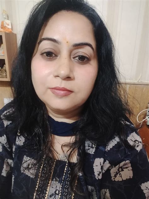 Book Skin Appointment Book Doctor Counsultaion Of Dr Isha Bhalla Skin