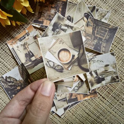 Jual Mini Poster Sticker Tumbler Art Print Girl Estetik Untuk Dekorasi