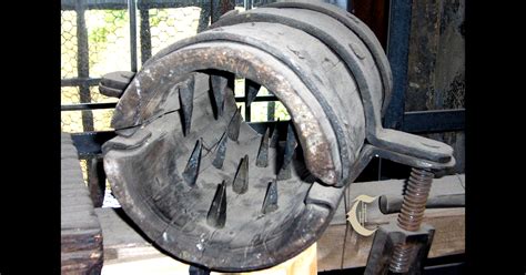 Collection Of Shocking Torture Devices Humanity Interesting