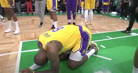 Internet Hilariously Mocks Lebron James After Basketball Star Throws