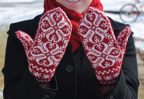 Work In Progress Norwegian Mittens