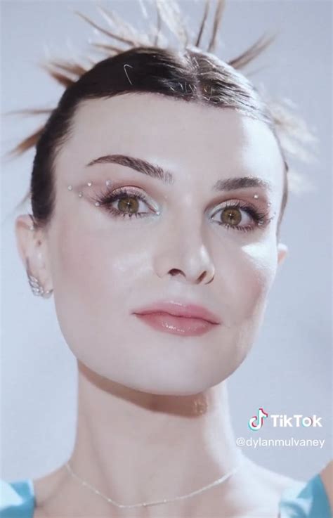 Bee 🕸️ Beelovejoy Twitter Profile Sotwe