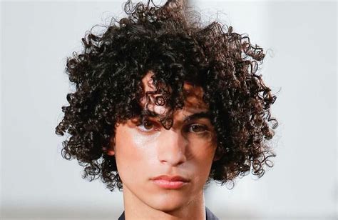 Curly Hair Homme Comment Avoir Les Cheveux Bouclés Eternel Paris