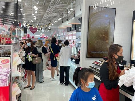 Etakashima 高島生活館｜日系美妝代理開幕盛況大公開！就在rowland Heights鑽石廣場門市★
