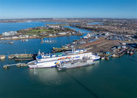 Titan Lng Bunkering Brittany Ferries Saint Malo Photo Brian Bracher