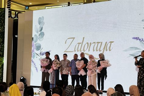 Kemenparekraf Peragaan Busana Penting Untuk Industri Fesyen Lokal