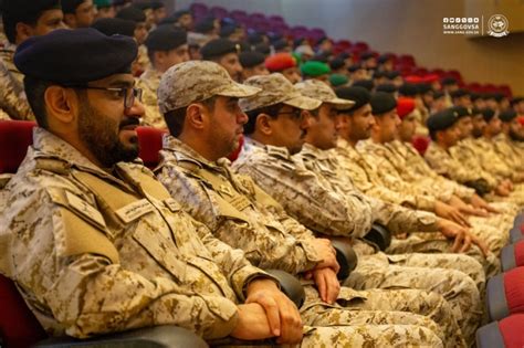 كلية الملك عبد الله تستقبل دارسي برنامج القيادة والأركان