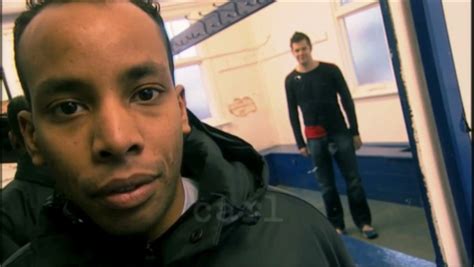 GUYS COMPETE TO SEE WHO CAN COVER THEIR NUTS ThisVid Com