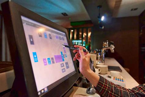 choosing the right reservation system for your restaurant aprio