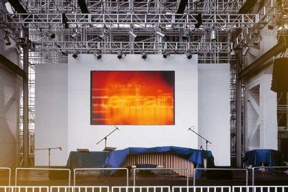 Differences Between LED Screens And LCD Screens