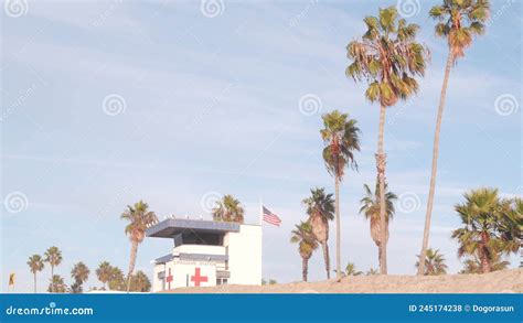 Lifeguard Stand Tower Or Station Surfing Safety California Beach