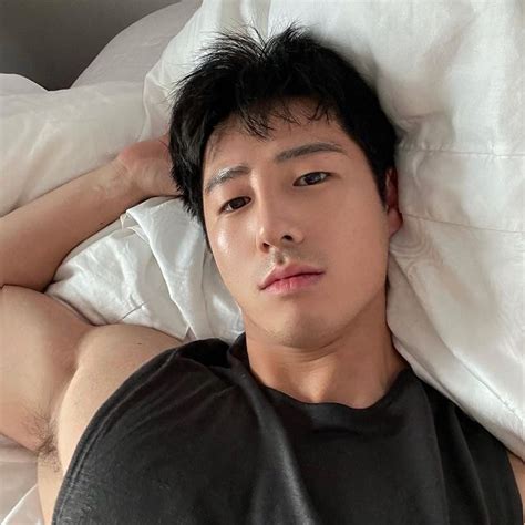 Om Om Gay Korea Emang Ga B A N A N A P E A C H 2