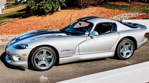Auction 79 Mile 1999 Dodge Viper Gts Coupe Gearhead Daily