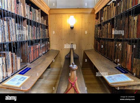 The 17th Century Chained Library In Hereford Cathedral Is The Largest