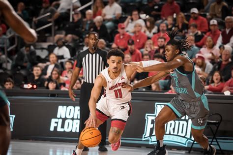 Austin Peay To Host Asun Basketball Championship Semifinal At Fandm Bank