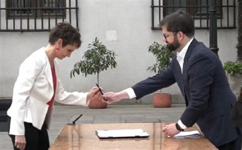 Video Gabriel Boric Realizó Su Primer Cambio De Gabinete