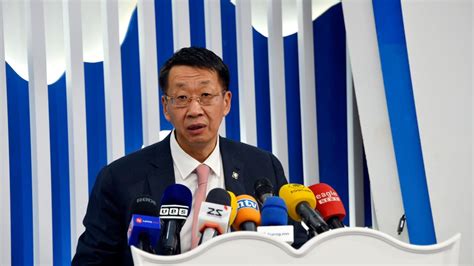 Л Энх Амгалан Сурагчдын Үдийн хоол хөтөлбөр ийг хэрэгжүүлэхэд эцэг