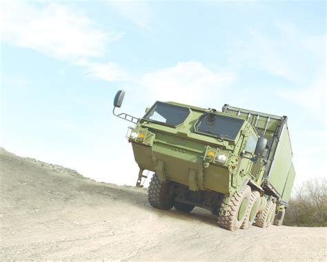 Oshkosh Defense Debuting Medium Support Vehicle System Offering At