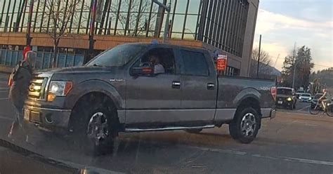 Video Pedestrian Hit By Truck In Crosswalk Of Downtown Kelowna