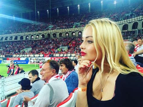ყველაზე ლამაზი რუსი გულშემატკივარი გოგონები