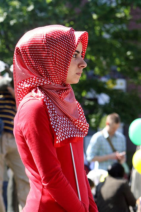 Hijab Translating Berlin