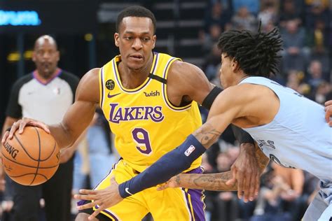 Lakers Coach Frank Vogel Says Rajon Rondo Is Expected To Clear